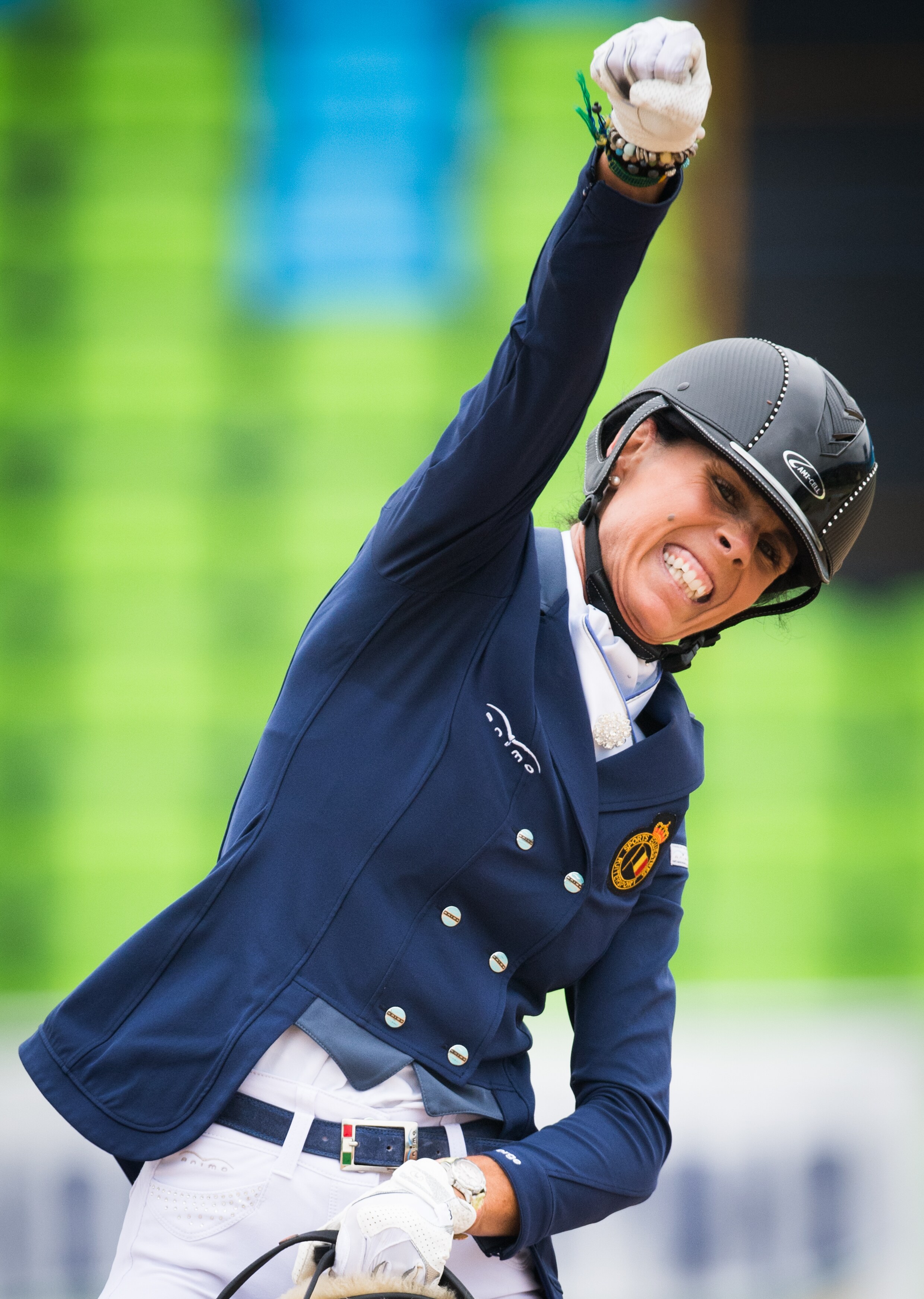 Michèle George weet met haar vreugde geen blijf na goud: "Tournée ...