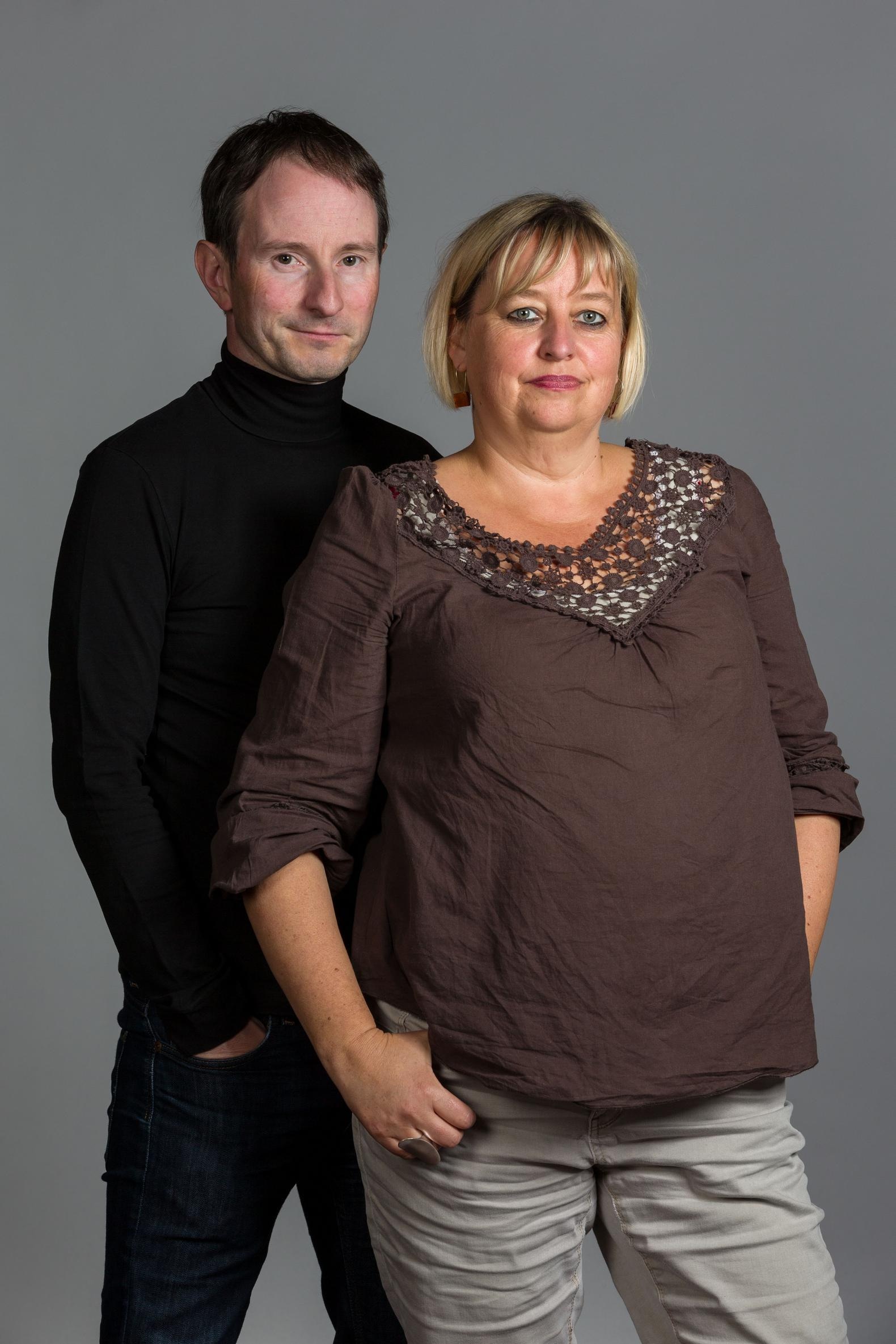 Acteur Aron Wade gaat Nicci French achterna als schrijversduo met ...