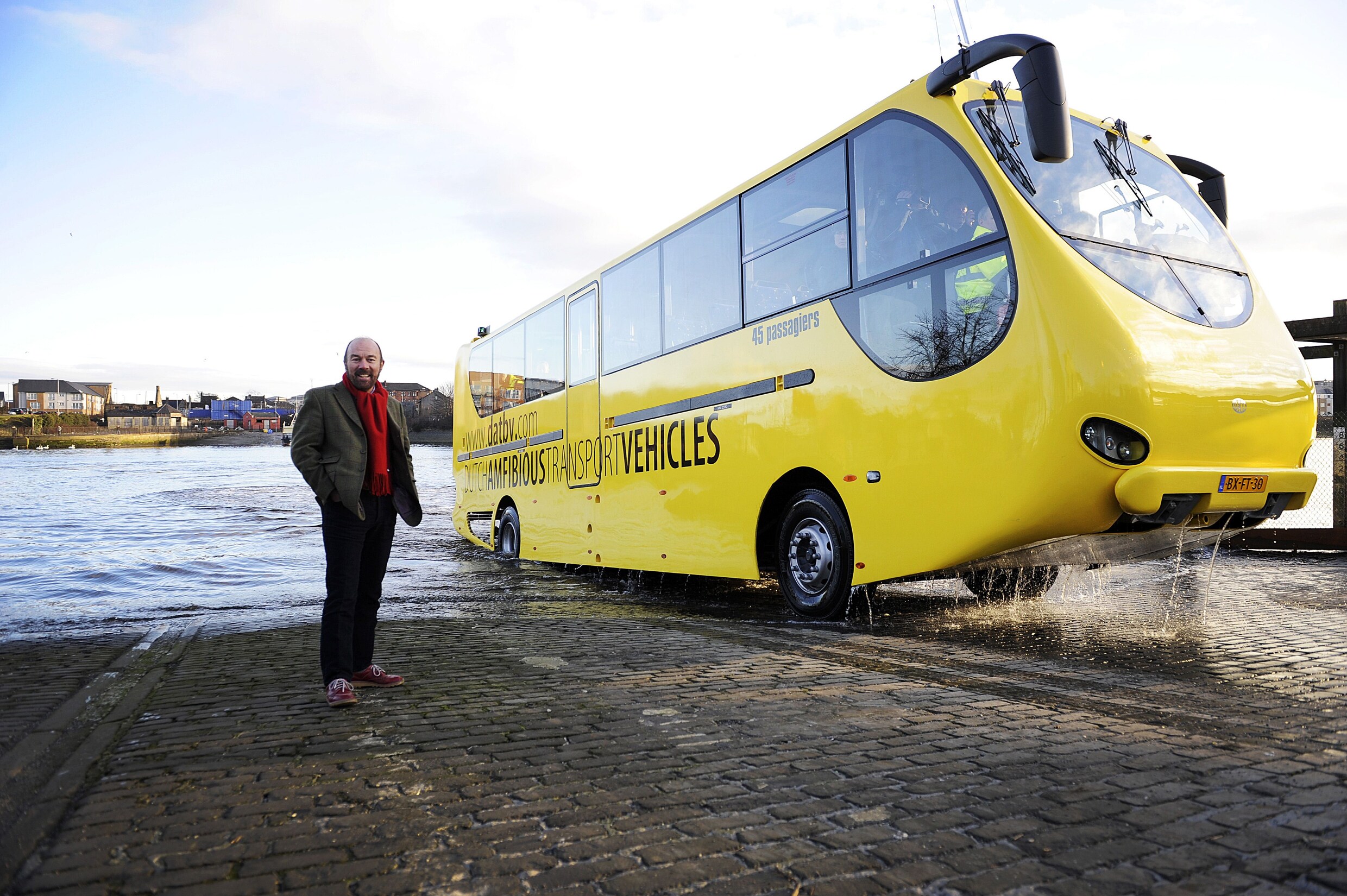 Schotse Megabus lanceert goedkope busreizen naar Europees vasteland ...