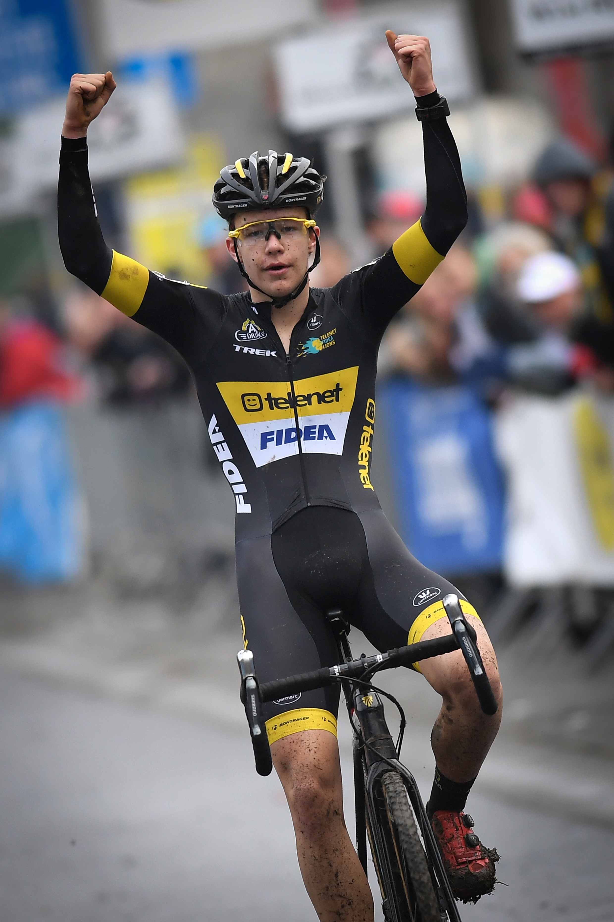 Andreas Goeman triomfeert bij junioren in Druivencross Overijse | De Morgen