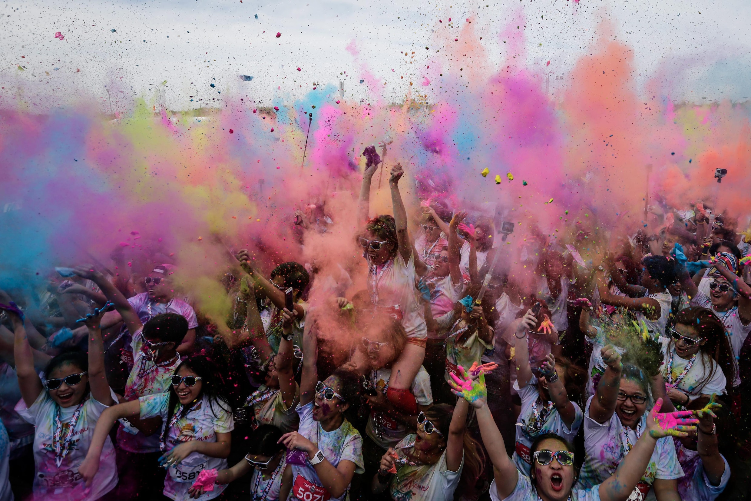 "Kleurpoeder bij Color Run kan leiden tot irritatie aan huid, ogen en ...