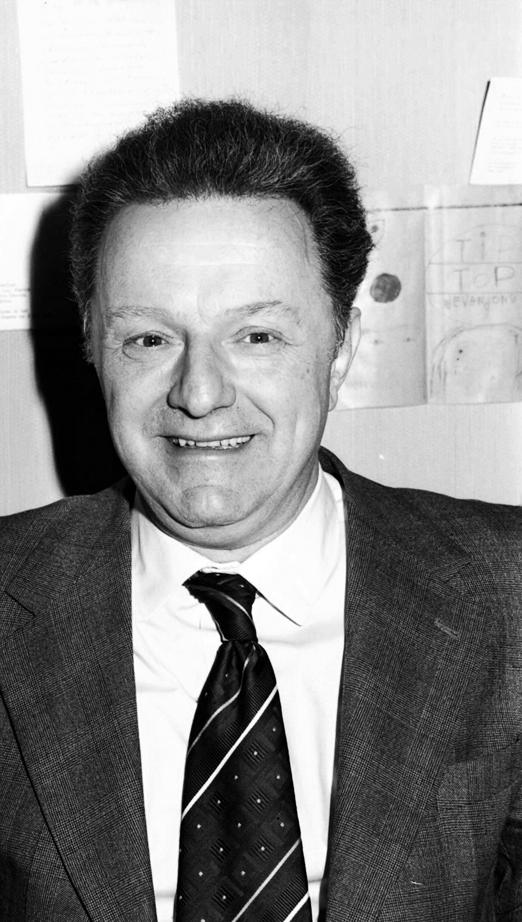 Berchem opent rouwregister voor Nonkel Bob | De Morgen