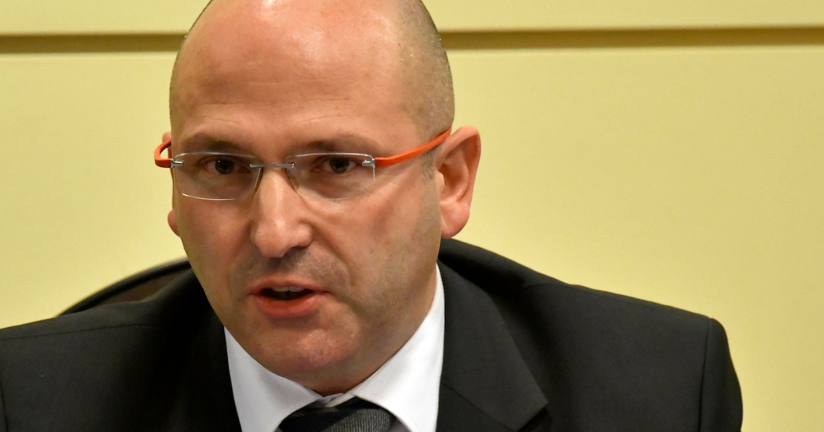 Verbindingsofficier Sébastien Joris: "Ik heb gedaan wat moest" | De Morgen