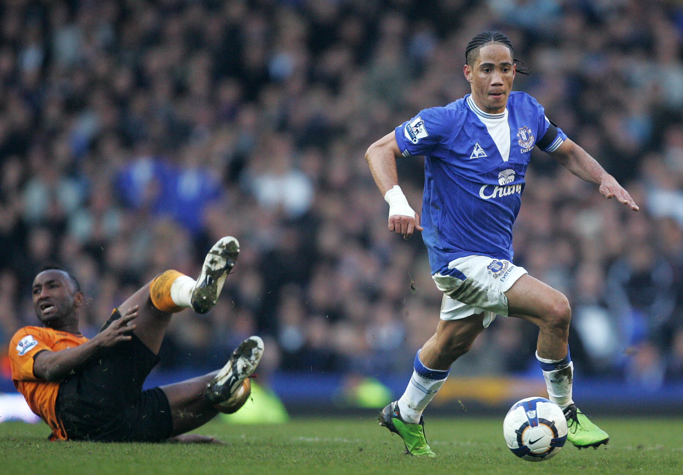 Steven Pienaar is zijn rijbewijs een jaar kwijt | De Morgen