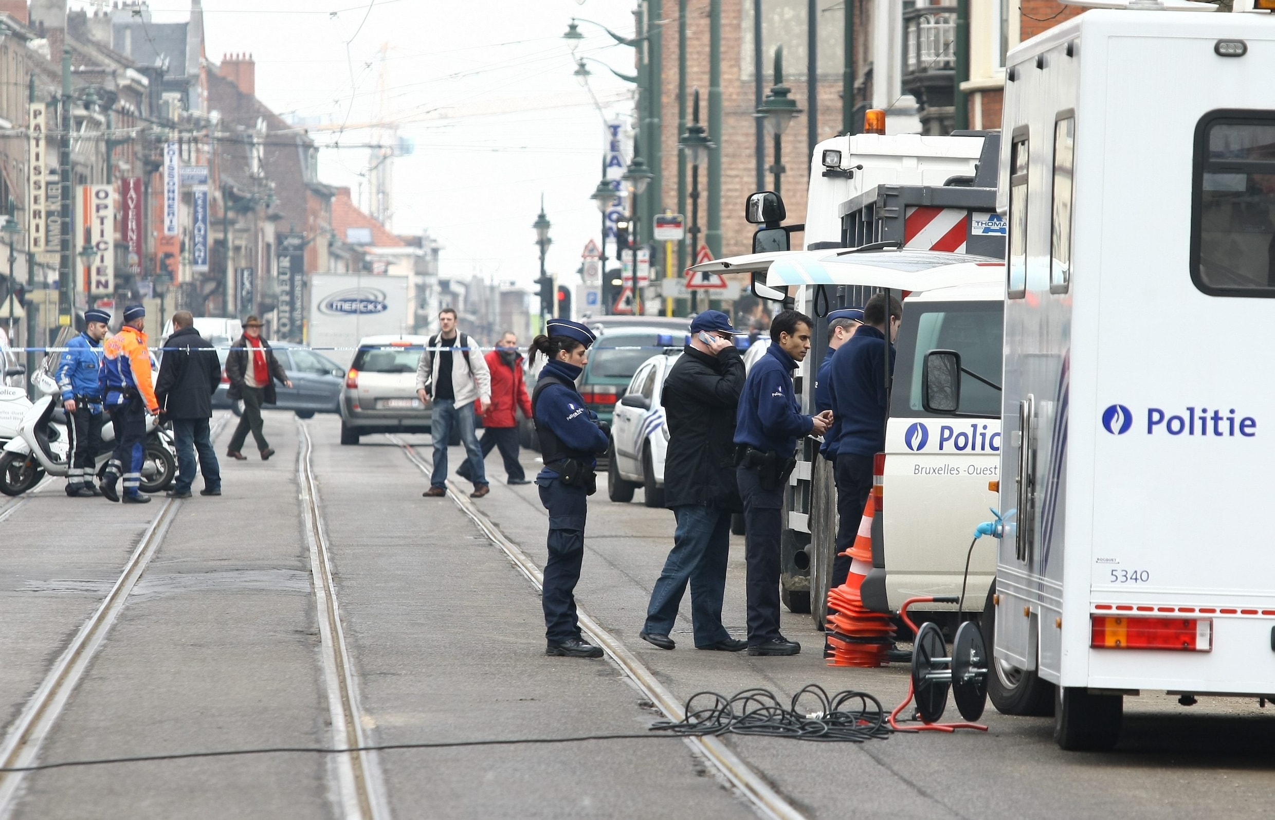 42-jarige moeder doodgeschoten op straat in Sint-Agatha-Berchem | De Morgen